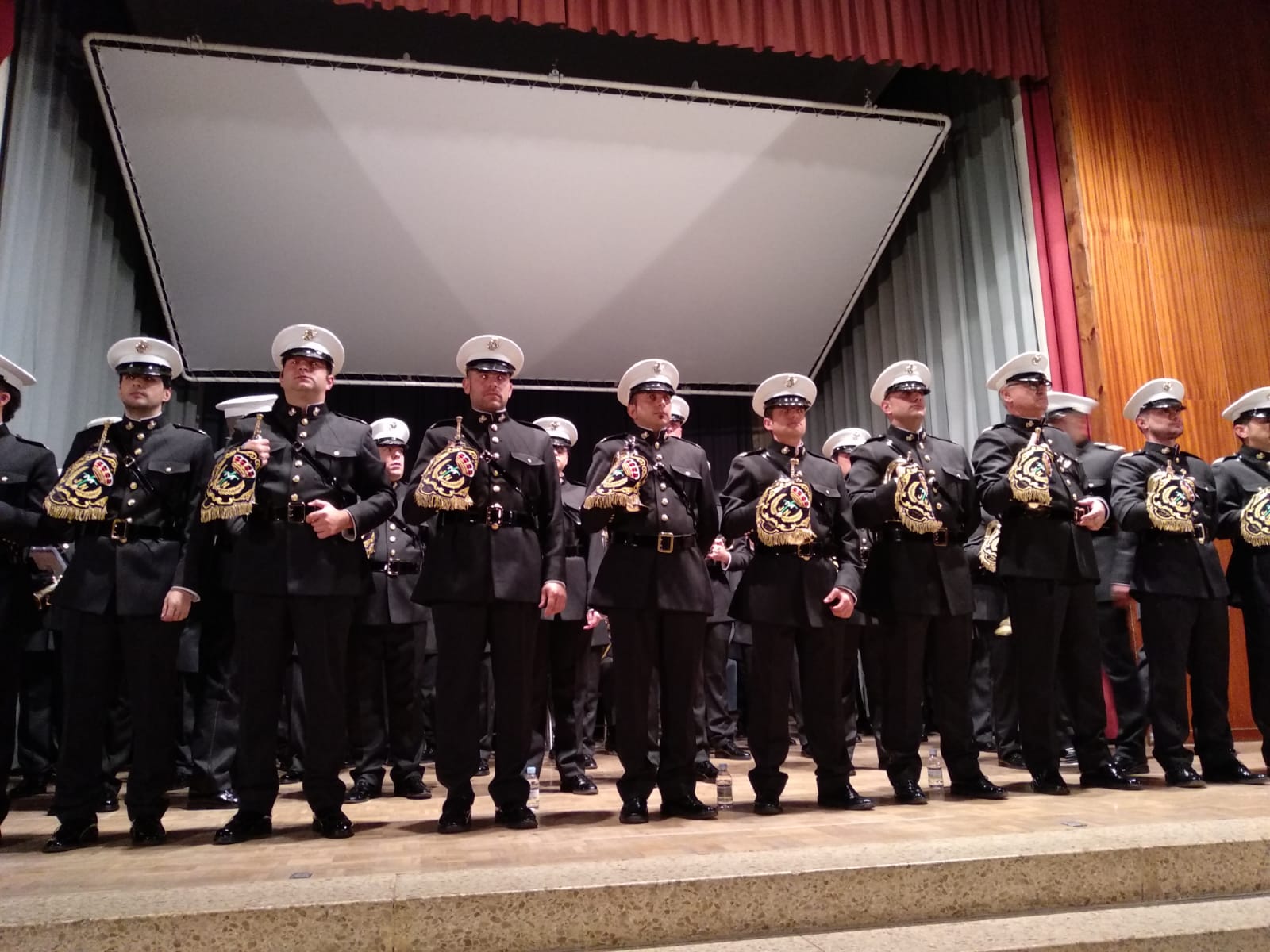 Puesta De Largo De La Nueva Uniformidad De La Banda De Cornetas Y Tambores De Nuestro Padre